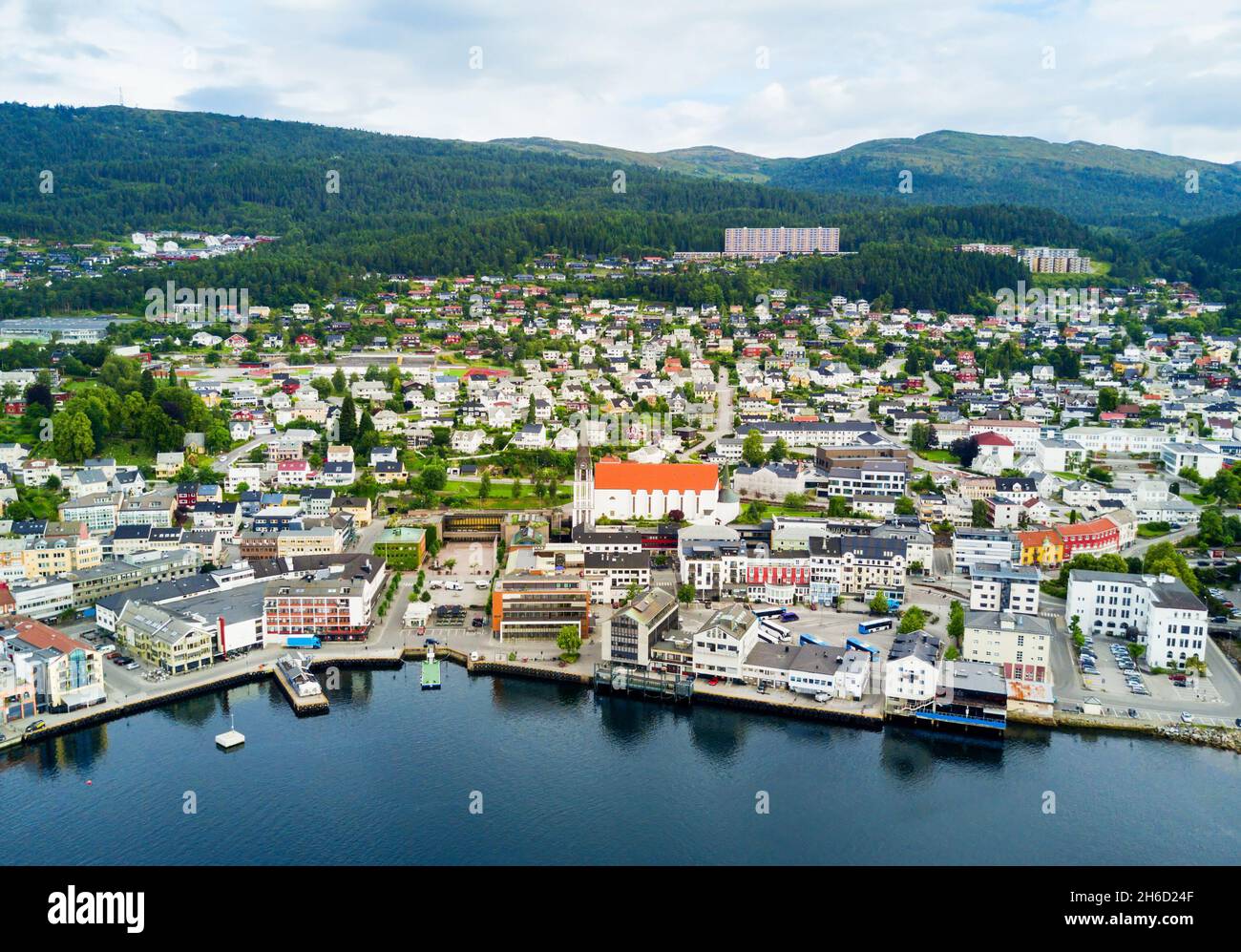 Molde cathedral hi-res stock photography and images - Alamy