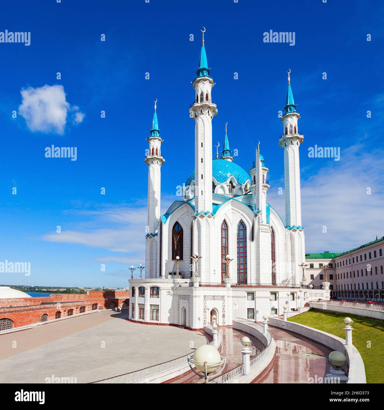 The Kul Sharif Mosque is a one of the largest mosques in Russia. The ...