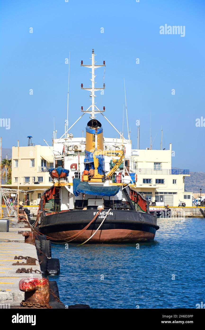 Harbor tug boat hi-res stock photography and images - Alamy