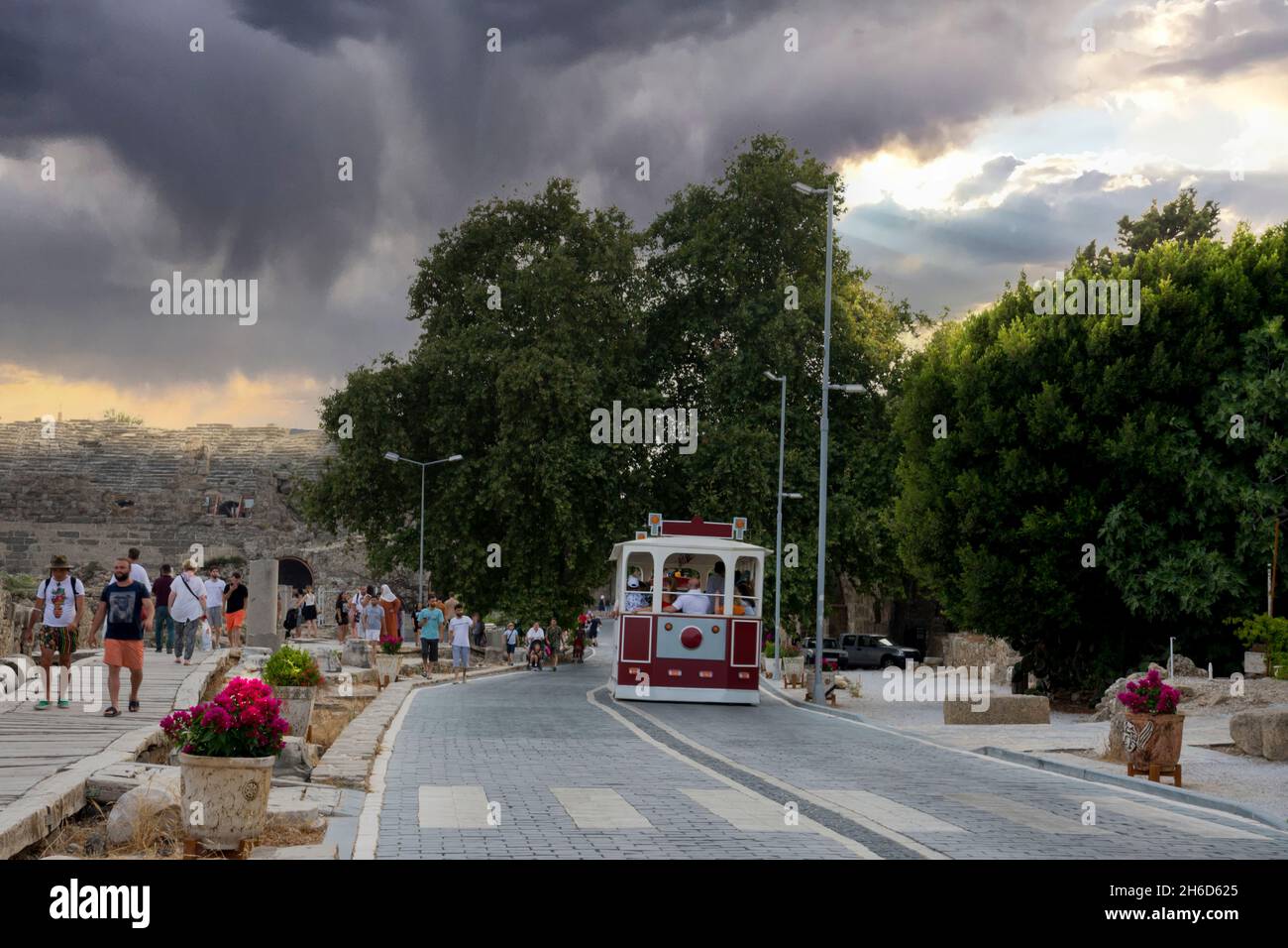 Train shaped bus hi-res stock photography and images - Alamy