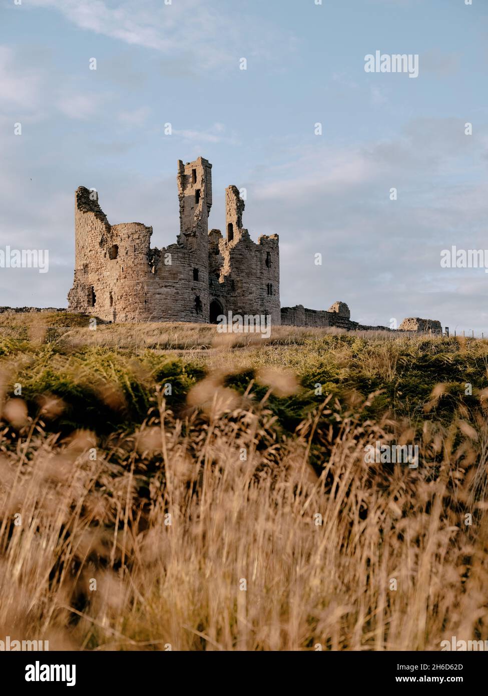 Dunstanburgh castle craster walk hi-res stock photography and images ...
