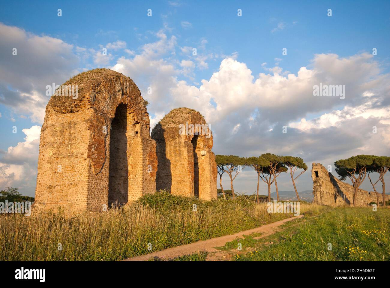Ruins of Aqueduct Claudio-Anio Novus, Park of Aqueducts (Parco degli ...