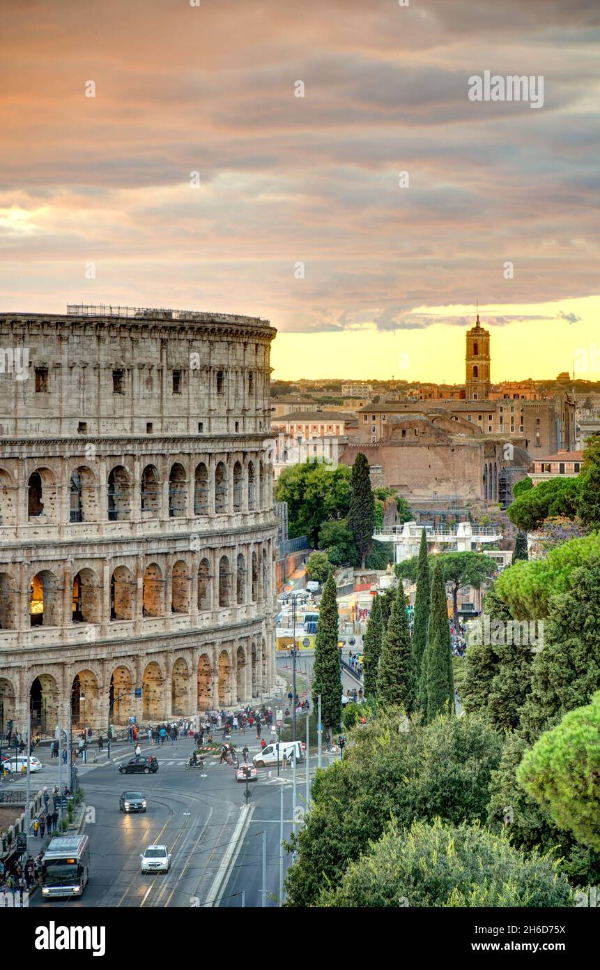 Cityscape stadium building exterior illuminated hi-res stock ...