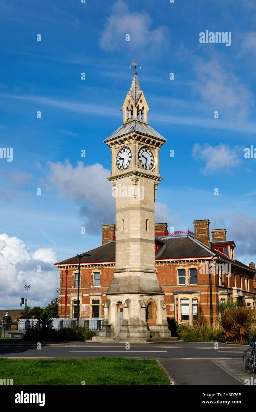 Uk england devon barnstaple square hi-res stock photography and images ...