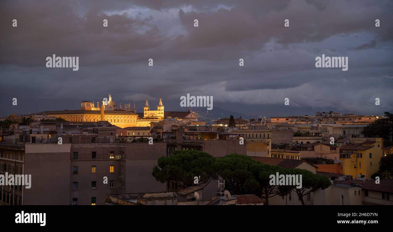 Rome colosseum hdr sunset hi-res stock photography and images - Alamy
