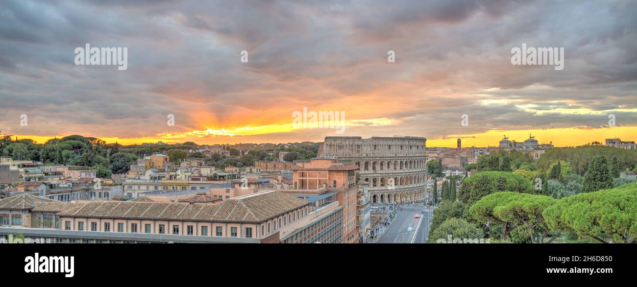 Rome colosseum hdr sunset hi-res stock photography and images - Alamy
