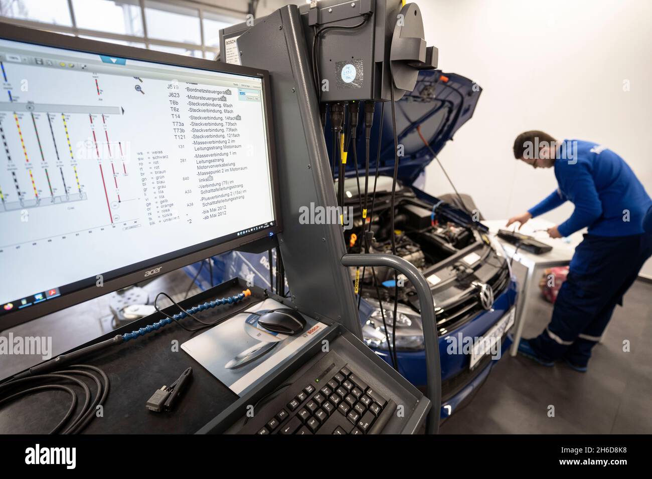Vehicle mechatronics engineer hi-res stock photography and images - Alamy