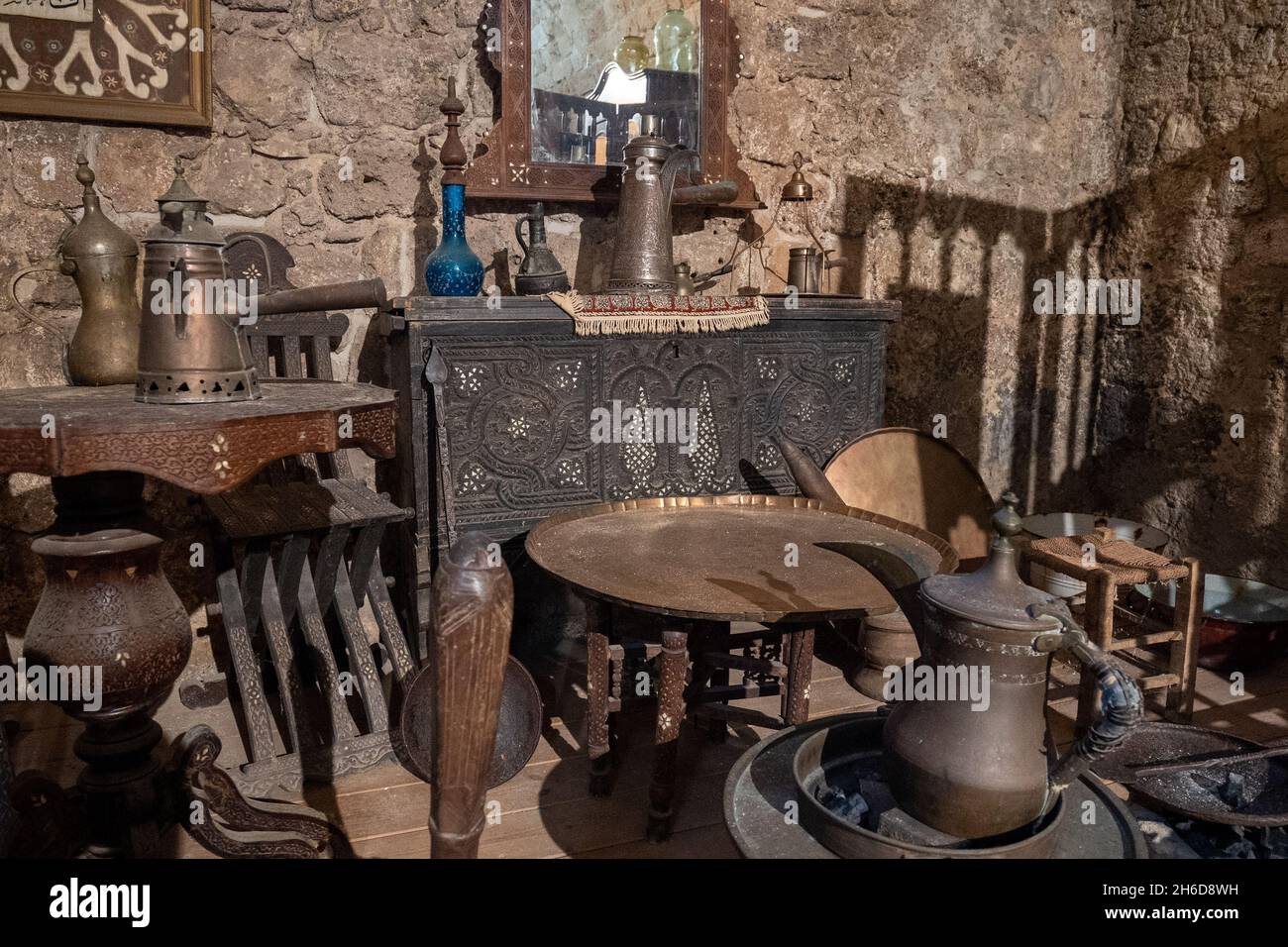 Treasures in the walls hi-res stock photography and images - Alamy