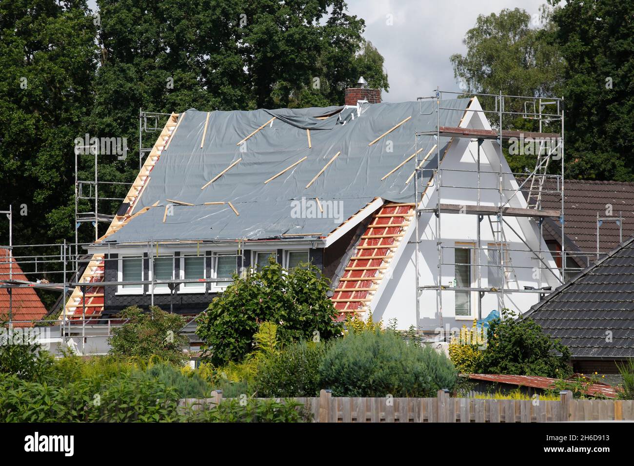 Single-family house, residential building, construction site ...