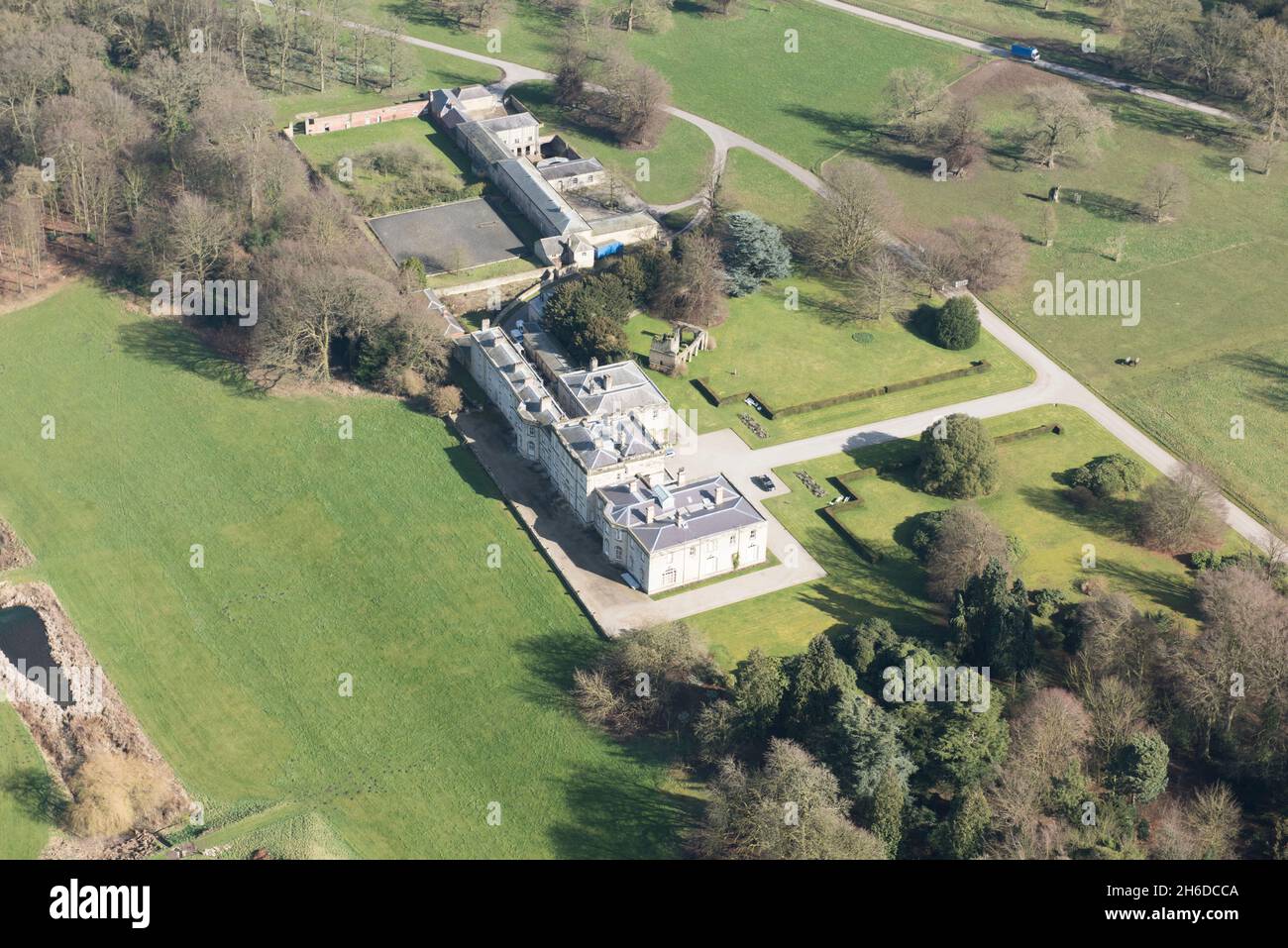 Birdsall north yorkshire england hi-res stock photography and images ...