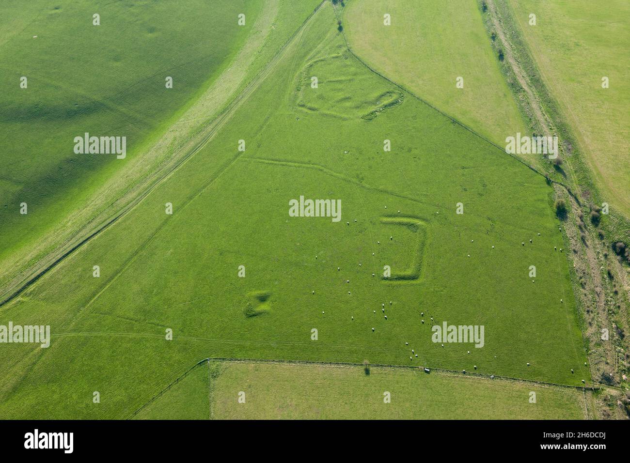 The Wansdyke and Eald Burh, a possible later prehistoric or Roman ...