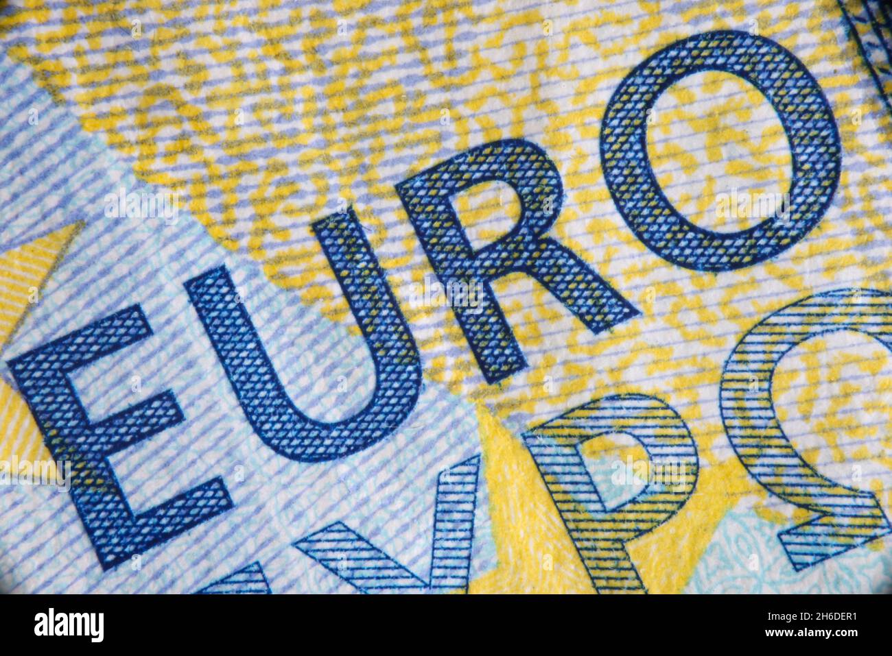 Euro banknote counterfeiting hi-res stock photography and images - Alamy