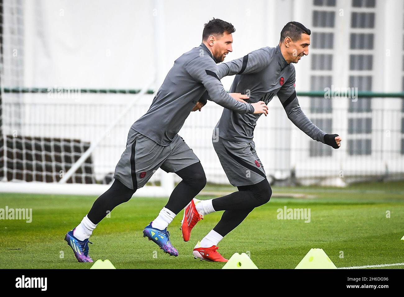 Lionel messi training camp hi-res stock photography and images - Alamy