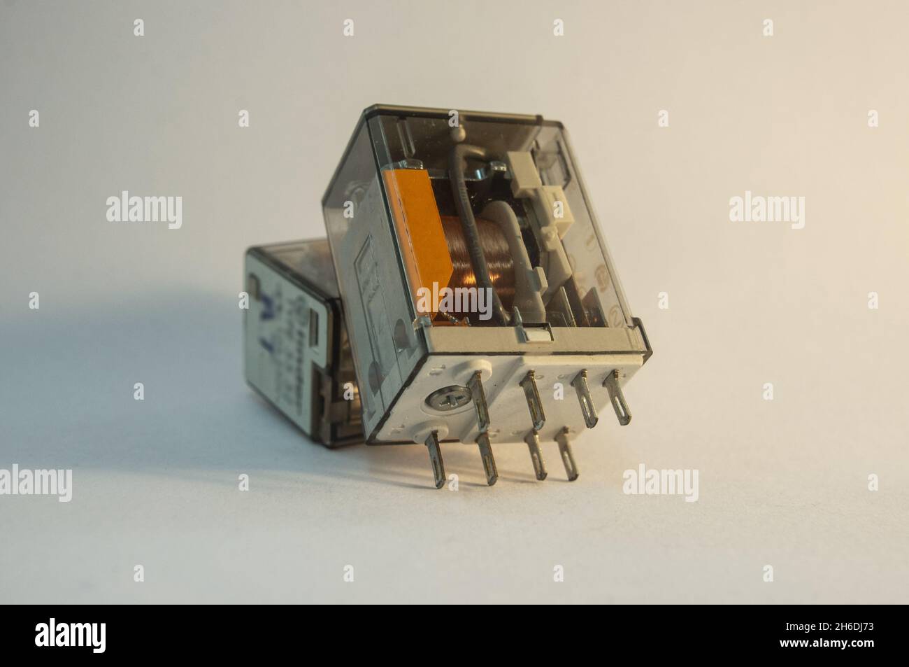 Relays switch hi-res stock photography and images - Alamy