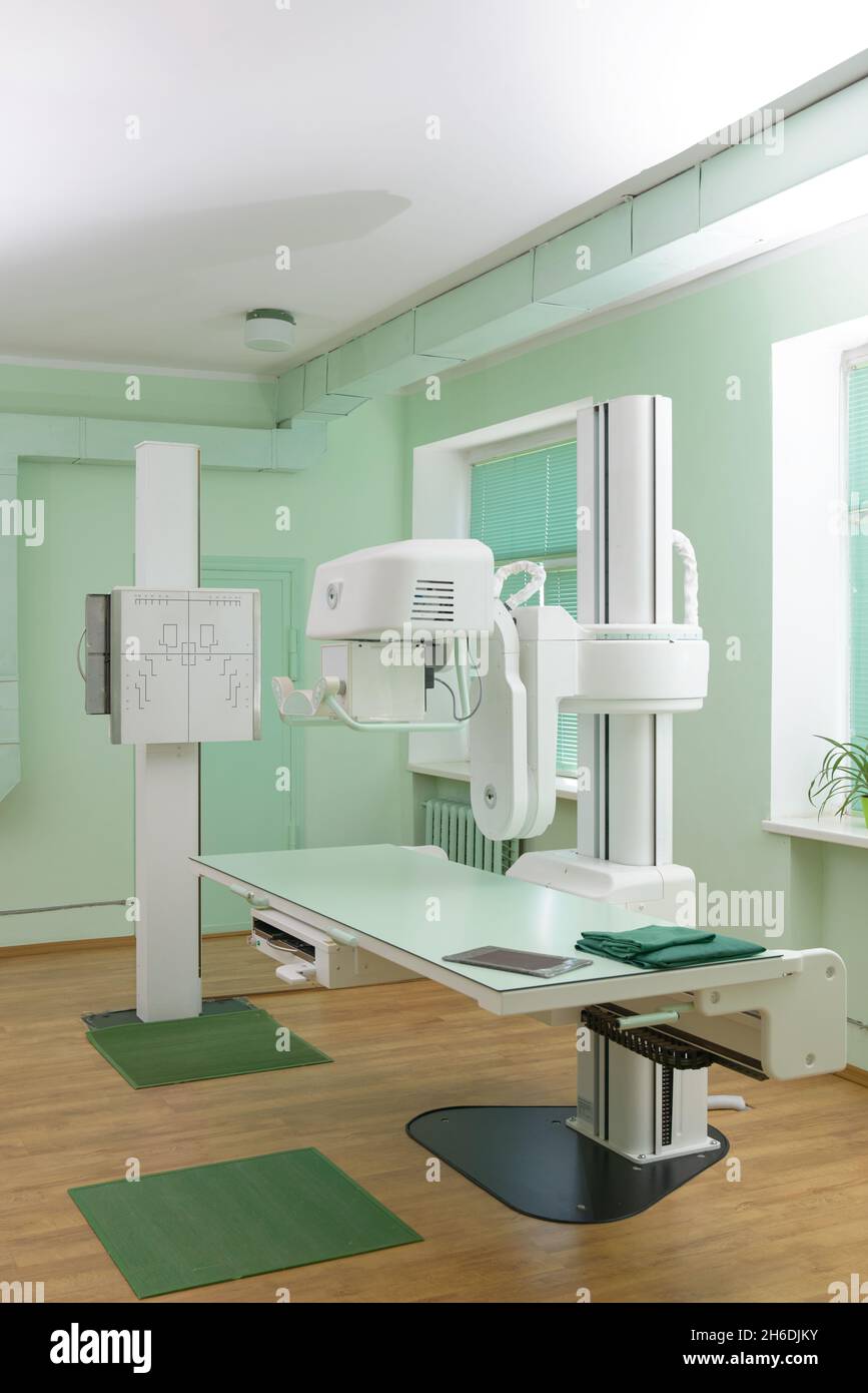 Interior of X-ray room. x-ray machine in the doctor's office Stock ...