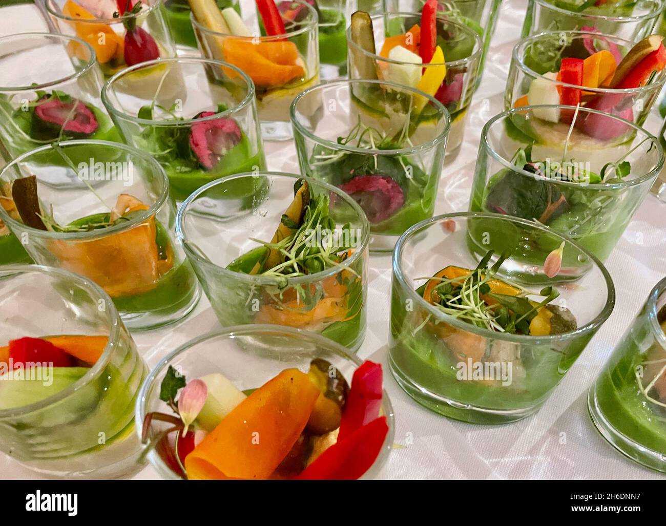 Canape presentation hi-res stock photography and images - Alamy
