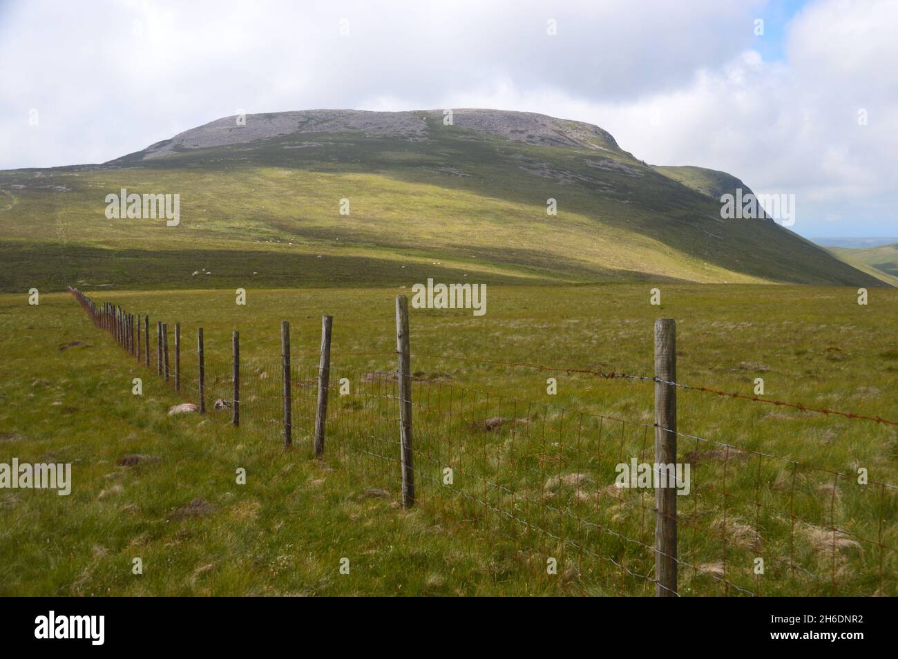 The Wainwright 'Great Borne' from the Wire Fence near the Summit of ...