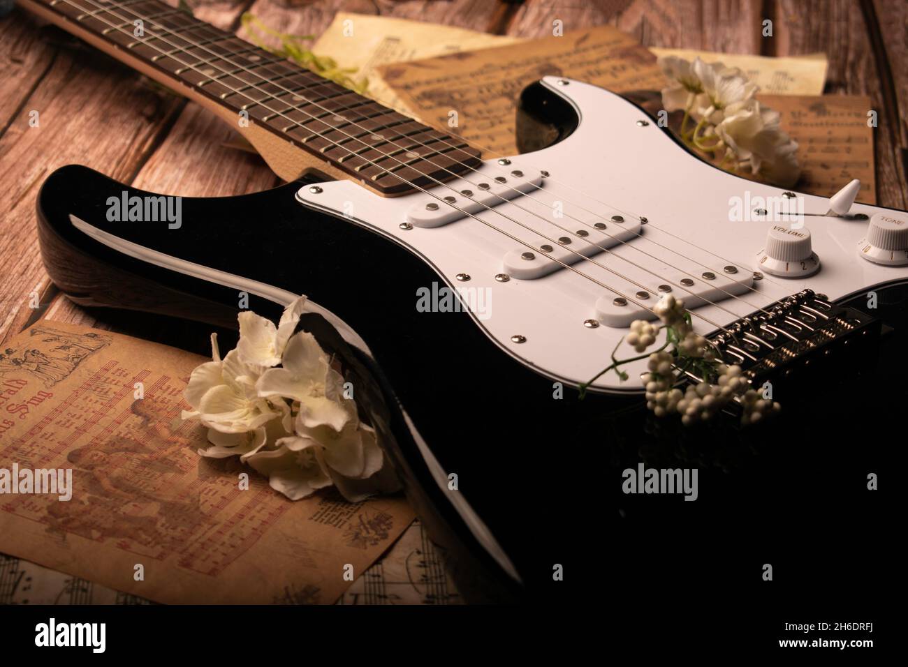 Still life with musical instruments hi-res stock photography and images ...
