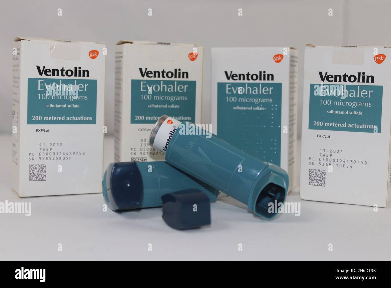 Evohaler inhaler hi-res stock photography and images - Alamy