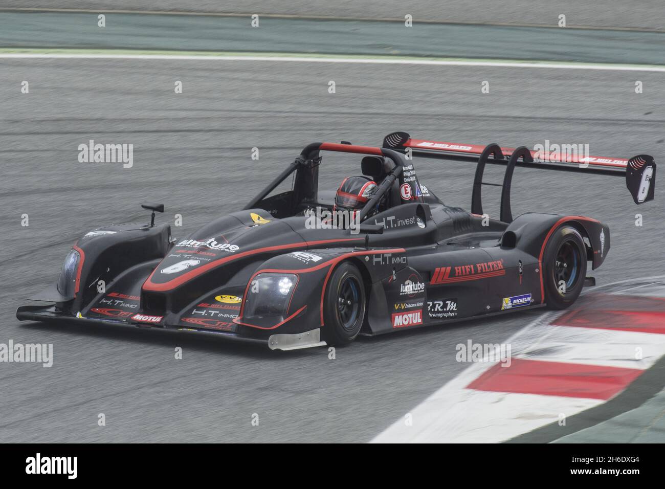 BARCELONA, SPAIN - Oct 09, 2021: The V de V Endurance Series ...