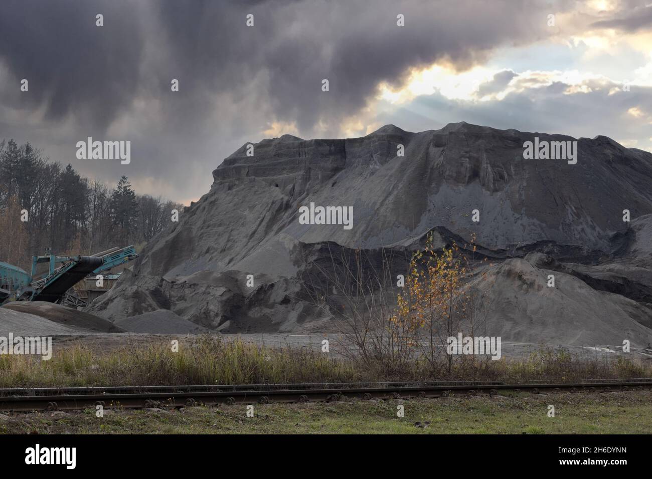 Basalt composition, basalt mine. Mining industry Stock Photo - Alamy