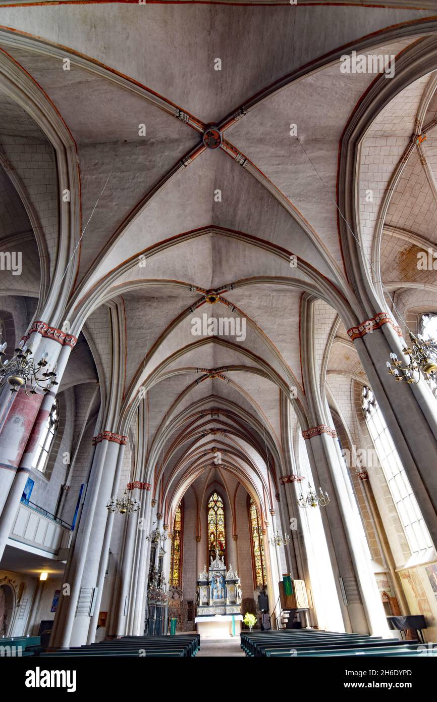 Gothic vault hi-res stock photography and images - Alamy
