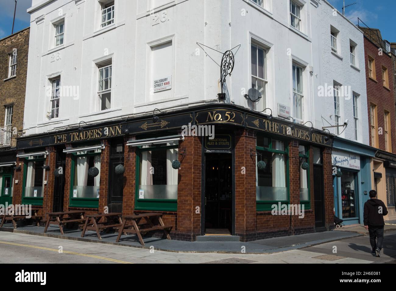 London, UK. 16th September, 2021. The Traders Inn is pictured on the ...