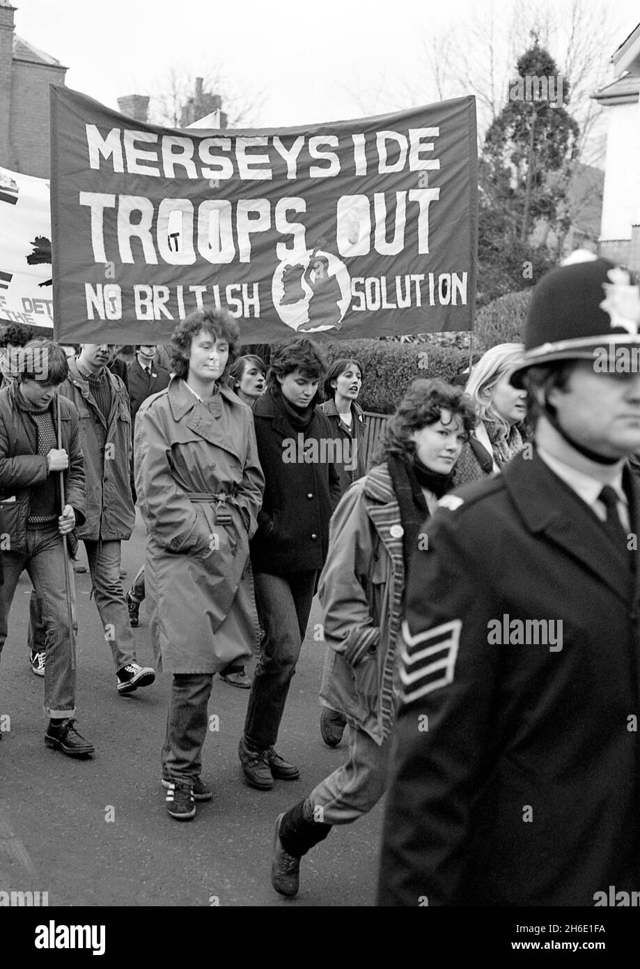 January 1982 hi-res stock photography and images - Alamy