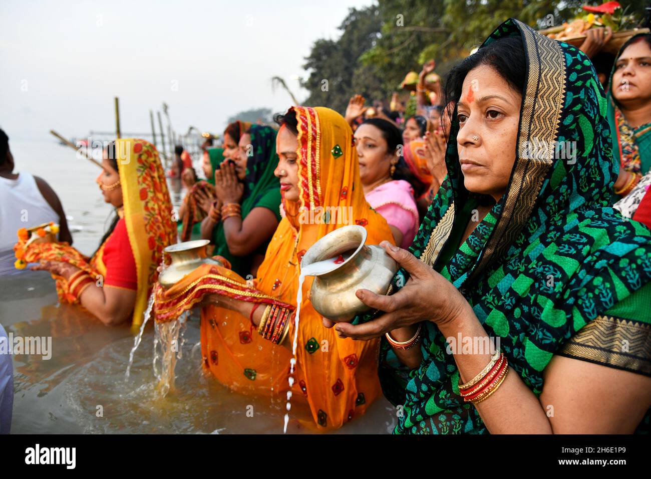 (11/11/2021) On the occasion of Chhath Puja, Hindu devotees arrive at ...