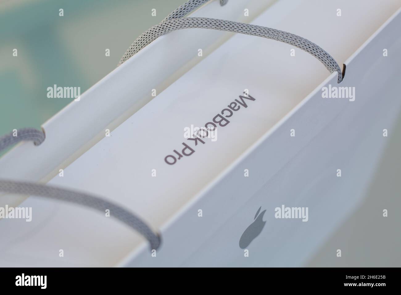 M1 pro chip hi-res stock photography and images - Alamy