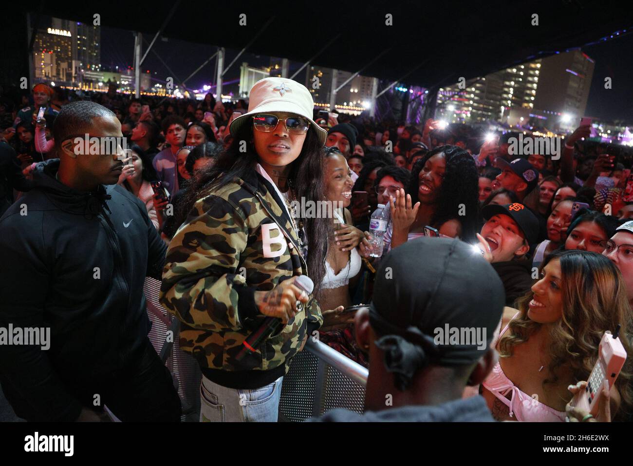 Kaash paige hi-res stock photography and images - Alamy