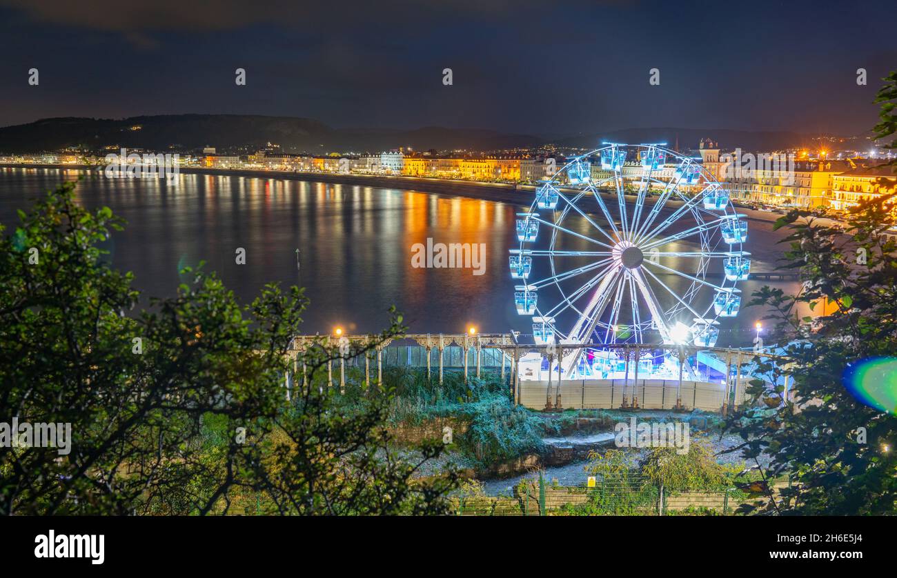Llandudno's Victorian Pier on the North Shore, with Ferris Wheel and ...