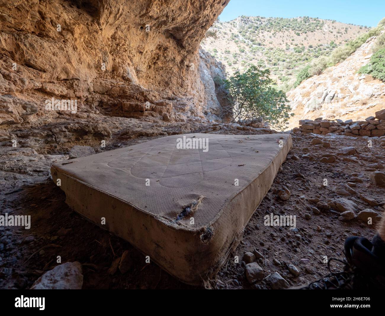 Crete cave tourism hi-res stock photography and images - Alamy