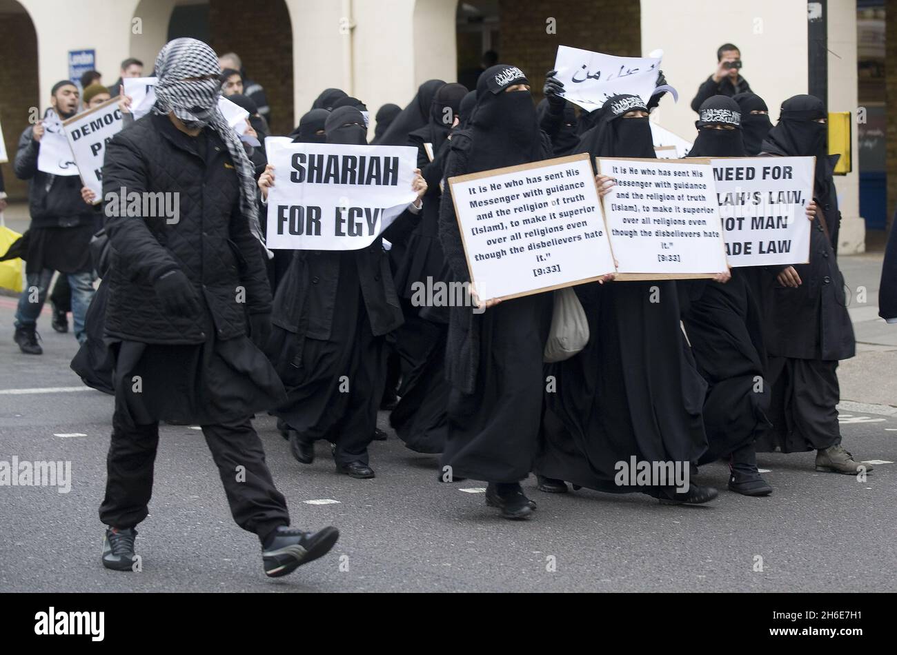 Muslims from the Regent's Park Mosque in London march to the Egyptian ...