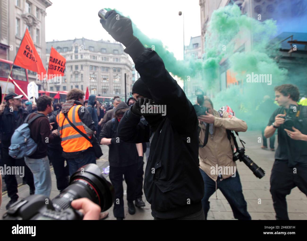 Anarchists damage shops on Oxford street during the TUC anti cuts demo ...