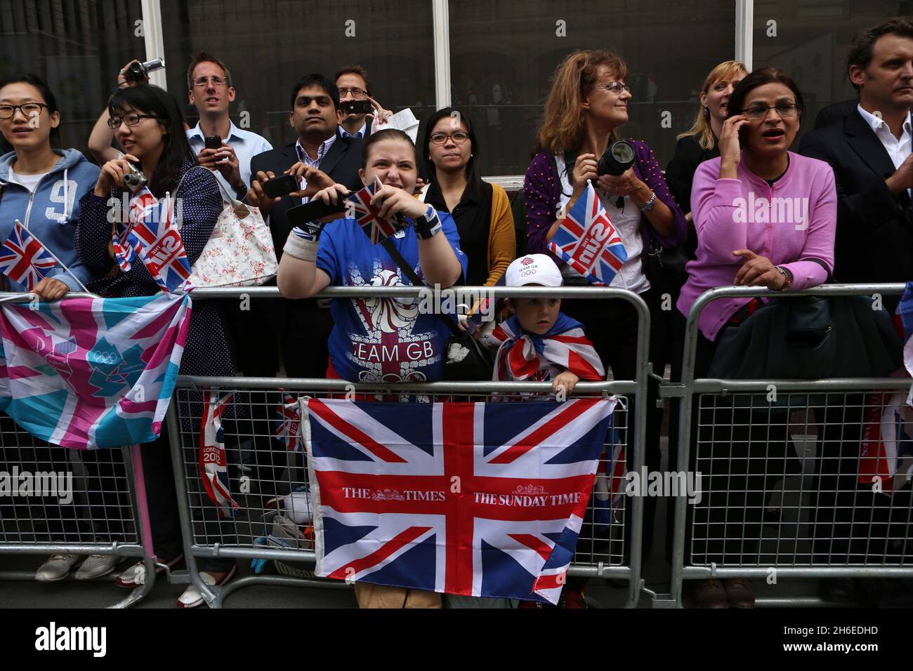 The crowd at the GB Olympic and Paralympic parade through central ...