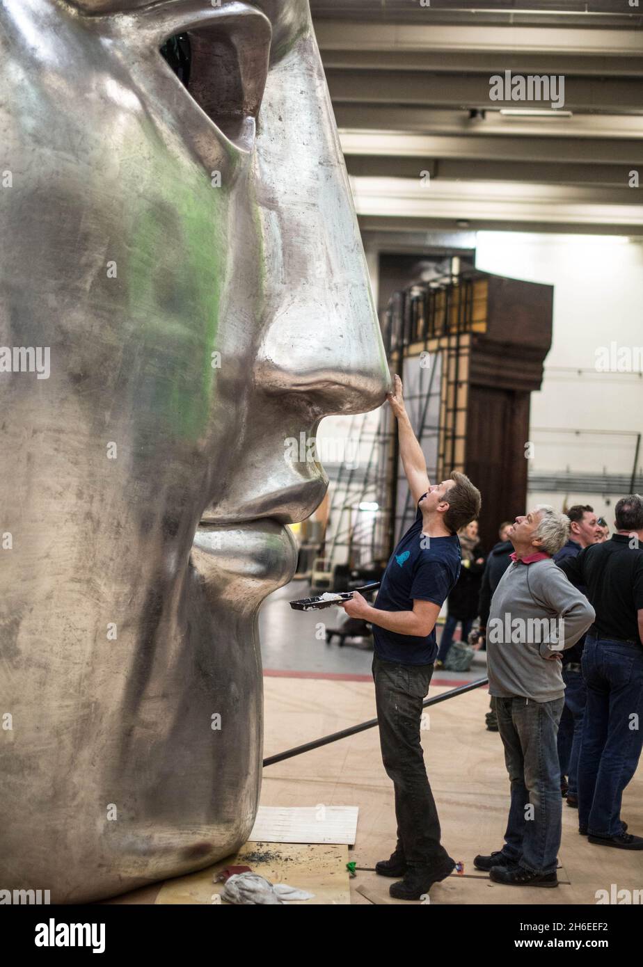 Finishes touches are made to the BAFTA stage set backstage at the Royal ...