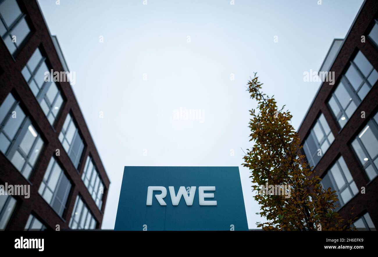 Essen, Germany. 15th Nov, 2021. A sign with the Group's logo can be seen at the entrance to the ...