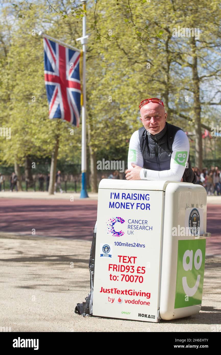 Tony phoenix morrison fridge marathons hi-res stock photography and ...