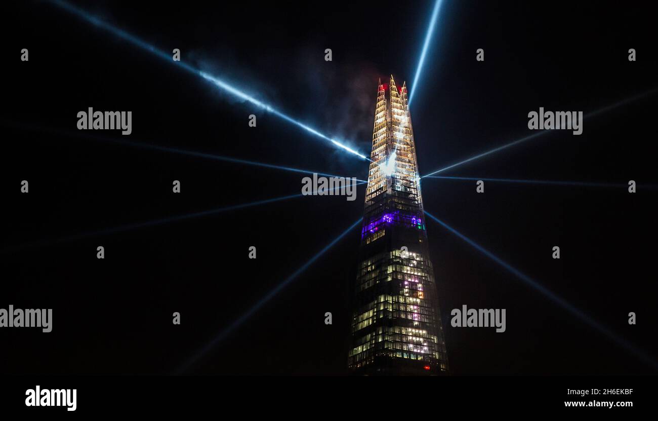 The Shard lights up to ring in 2015 with Western Europe's highest ...