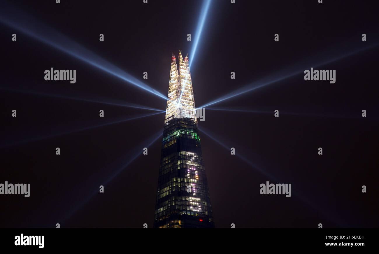 The Shard lights up to ring in 2015 with Western Europe's highest ...