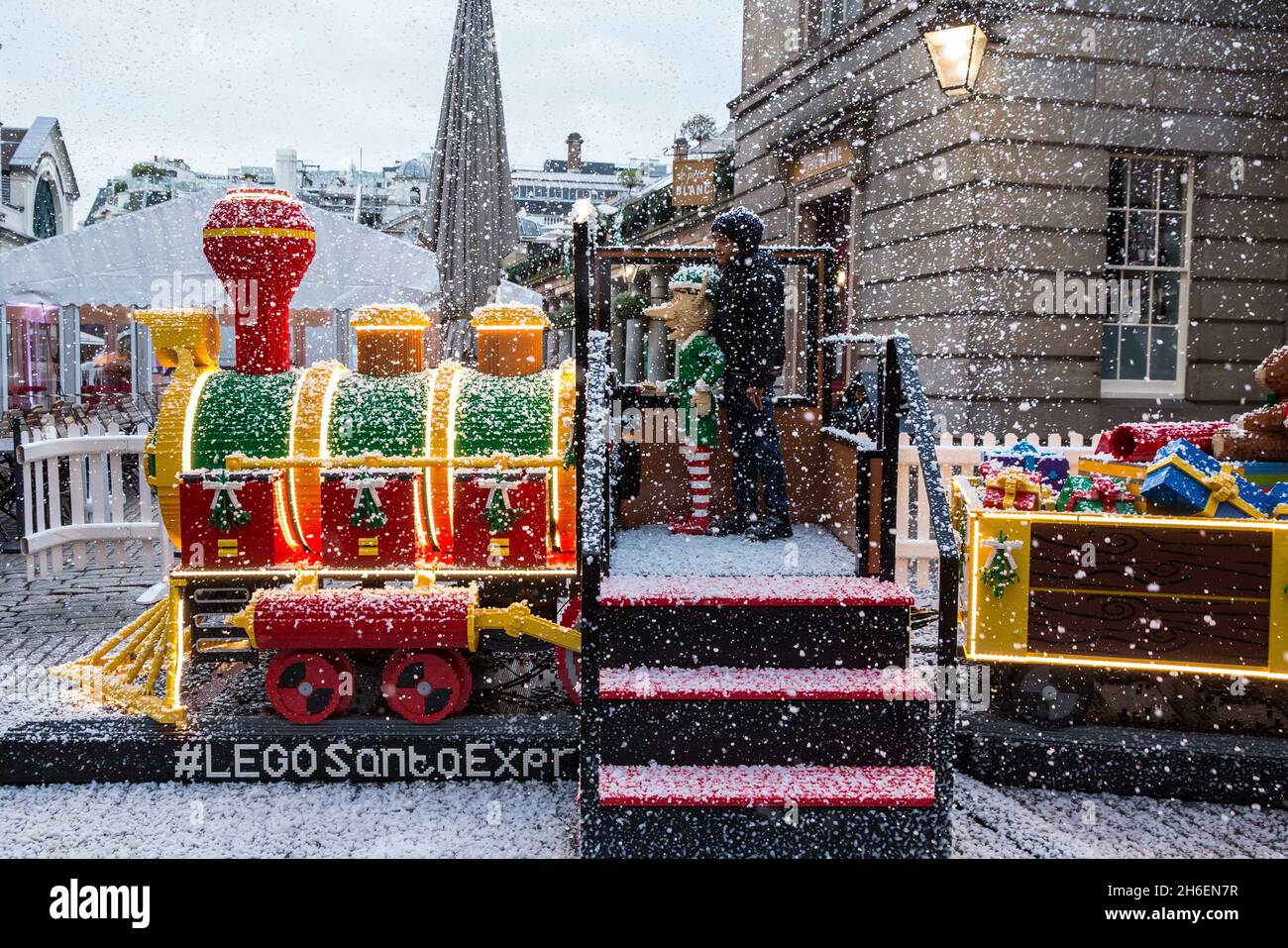 The Lego Santa Express made with 500,000 Lego bricks in Covent Garden ...