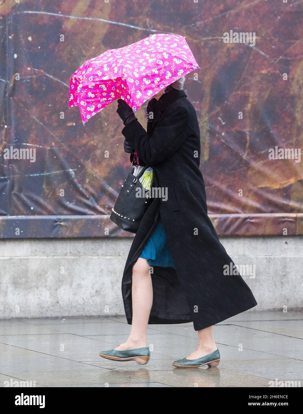 Wind and rain in central London this afternoon Stock Photo - Alamy