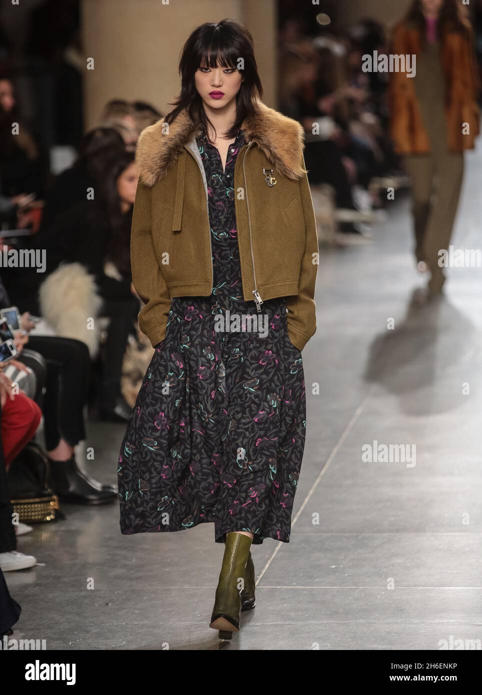 The Topshop Unique catwalk show at London Fashion Week Stock Photo - Alamy