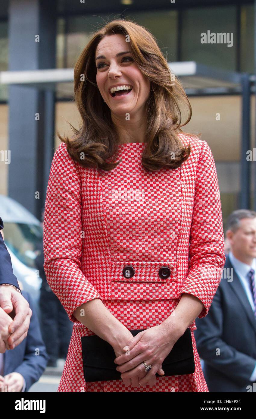 The Duke and Duchess of Cambridge visit the mentoring programme of the ...