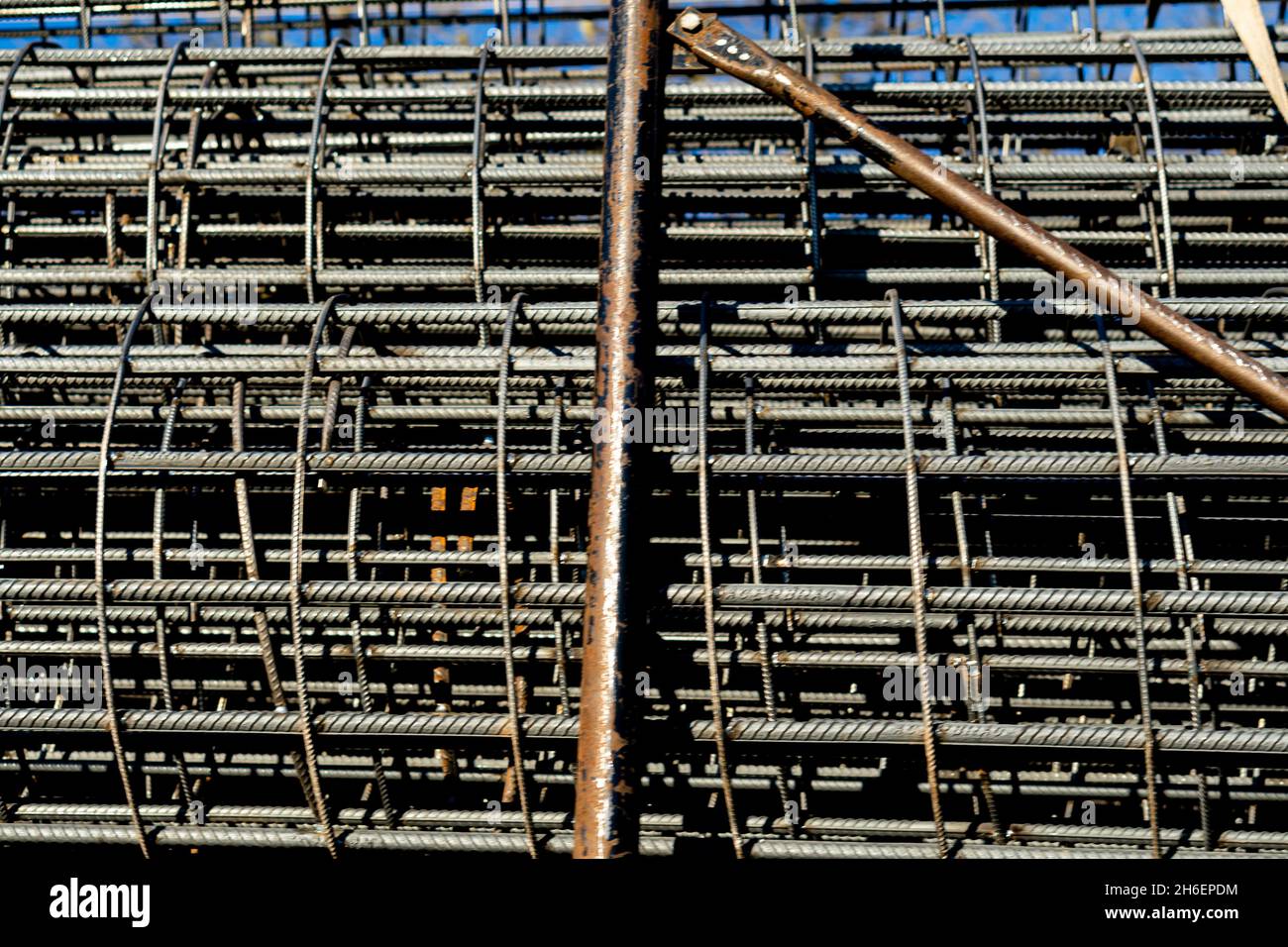 Rusty welded mesh in a construction site Stock Photo - Alamy