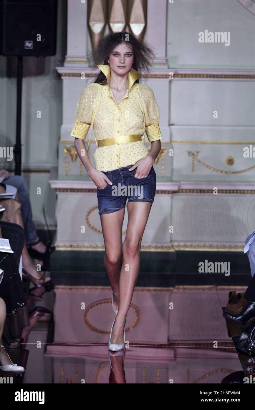 THE FROST FRENCH FASHION SHOW PART OF LONDON FASHION WEEK, SPRING ...