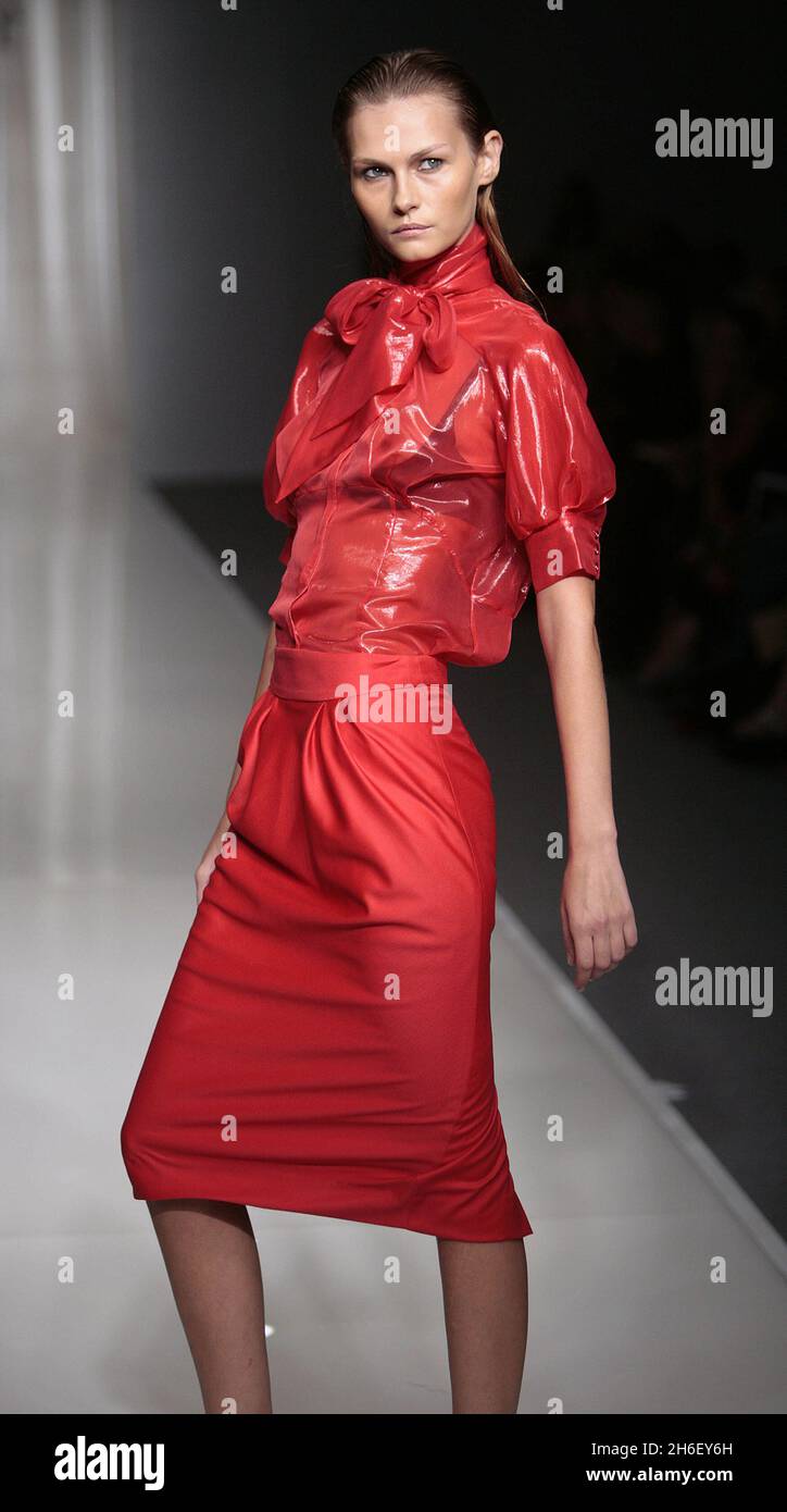 Noir, the opening catwalk show of London fashion week went against the ...