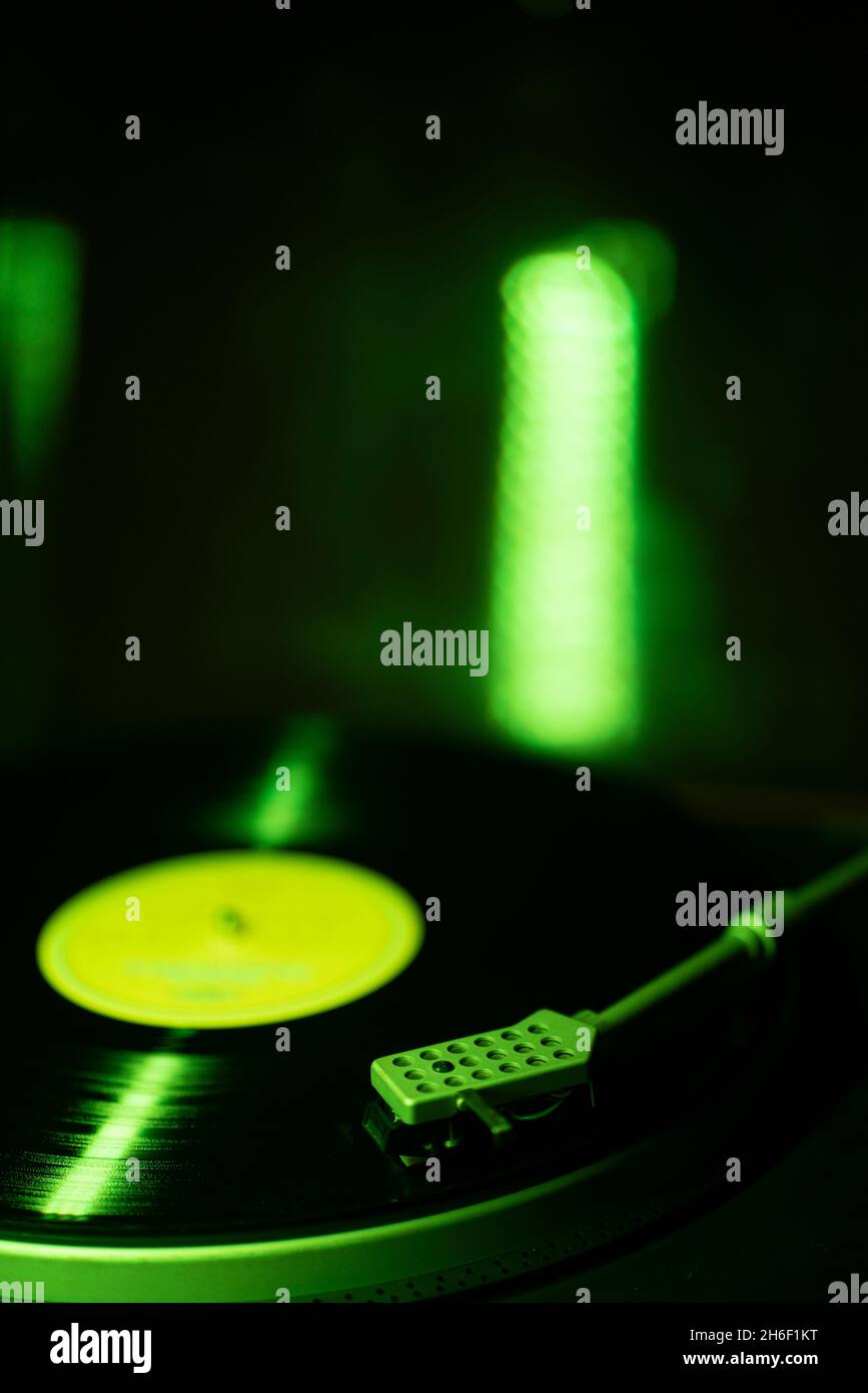 Record collection house party hi-res stock photography and images - Alamy