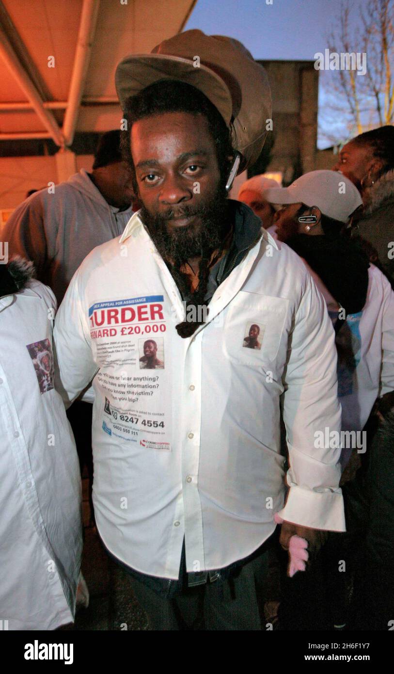 Steve Martin, the father of 2004 murder victim Solomon Martin wears a ...